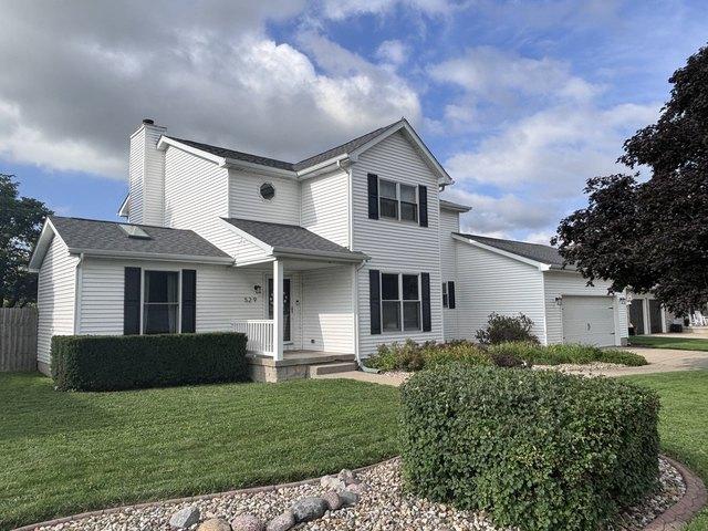 529 Gatlinburg Dr, Chatham, IL 62629