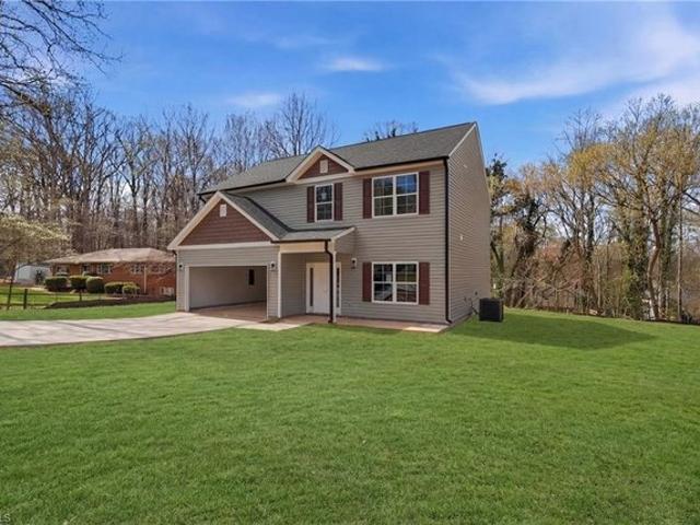 529 Dogwood Cir, High Point, NC 27260