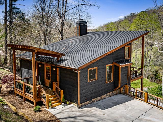 529 Hidden Valley Drive