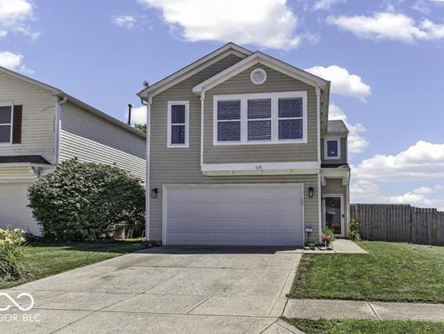 529 Overland Dr, Greenwood, IN 46143