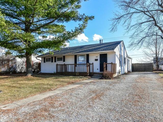 529 Maple Ln, Brownsburg, IN 46112