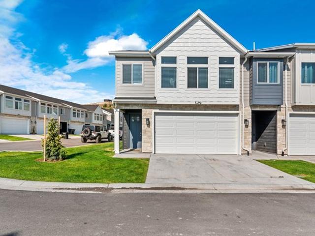 529 N Richland Valley St Unit 11, Garden City, UT 84028