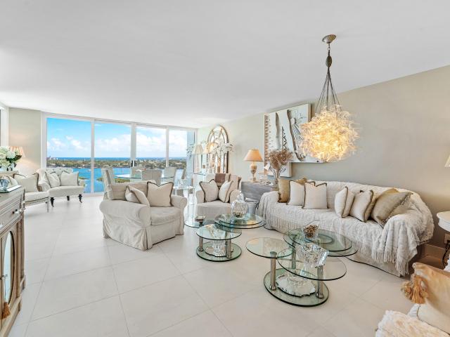 529 S Flagler Dr, Unit 8G, West Palm Beach, FL 33401 | MLS #R11167