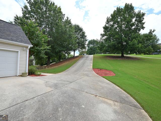 529 Plantation Creek Drive