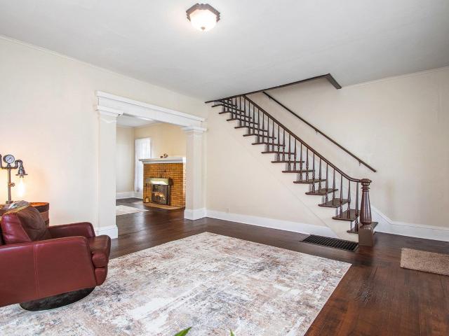 529 W Franklin Street