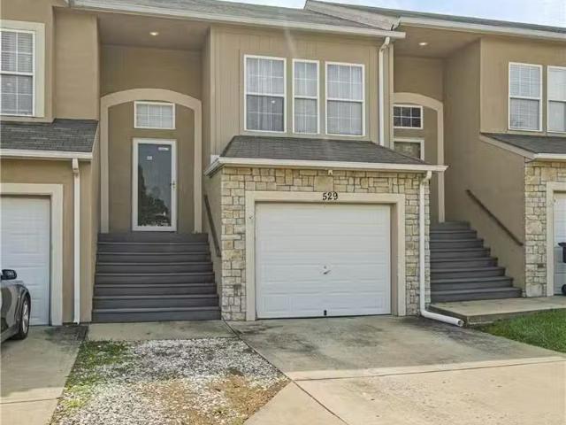 529 WOODSON LN, GARDNER, KS 66030 Condo/Townhome For Sale MLS.