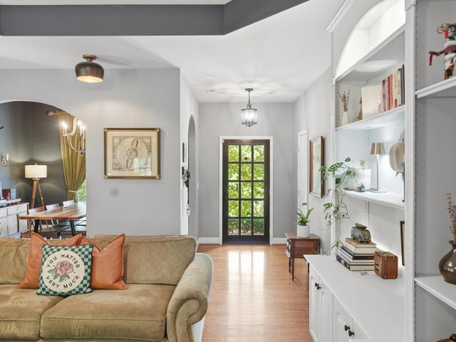 529 Willow Lane