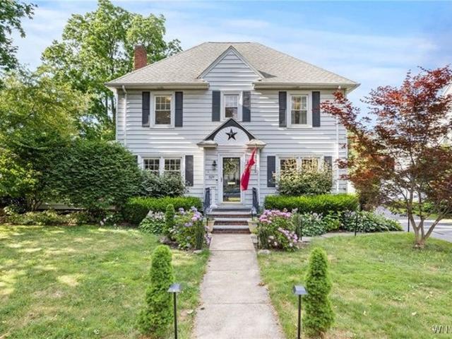 529 Willow St, Lockport, NY 14094