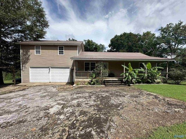 529 Turner Ln, Gadsden, AL 35904