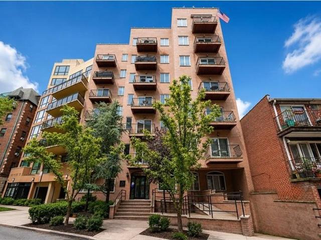 52 92nd St Apt 2C, Brooklyn, NY 11209