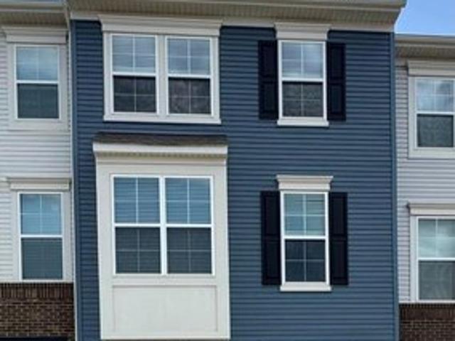 52 Telluride Way, Charles Town, WV 25414