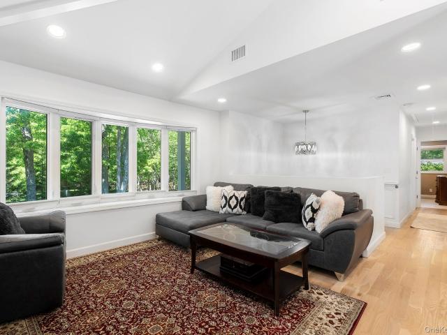 52 Walker Avenue