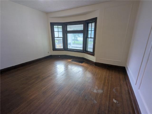 52 West High Terrace