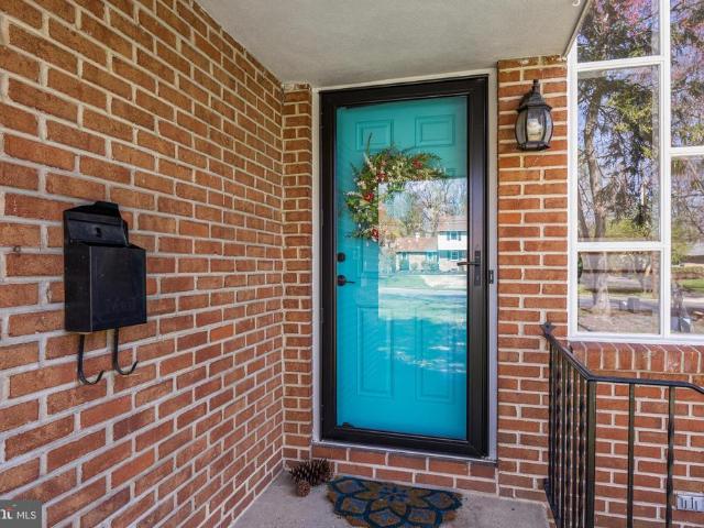 52 Westbrook Drive
