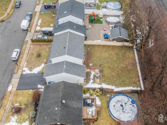 52 Westside Avenue
