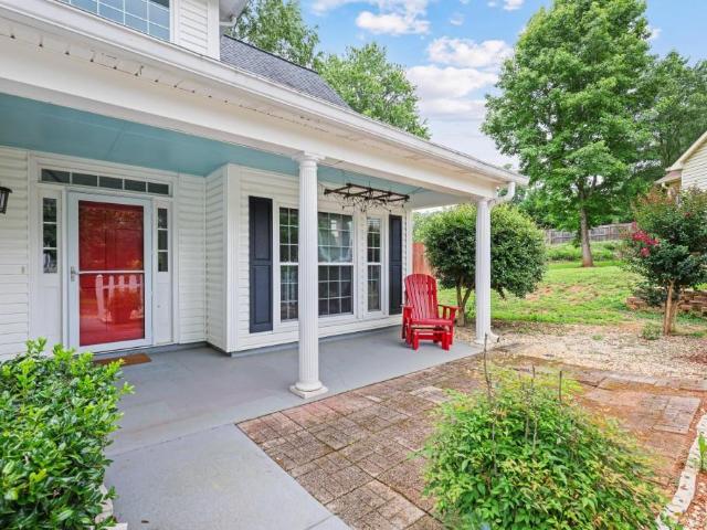 52 Winfield Terrace SW