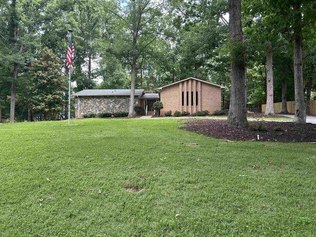 52 Woodwind Dr, Spartanburg, SC 29302