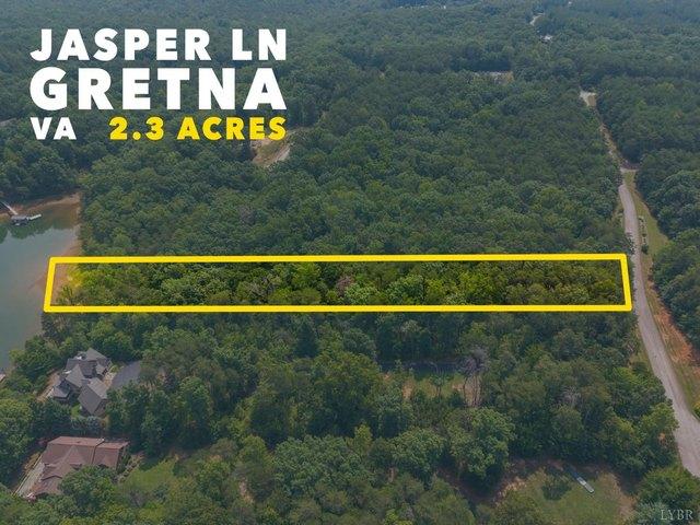 52 A Hernon Pointe Rd, Lynch Station, VA 24571