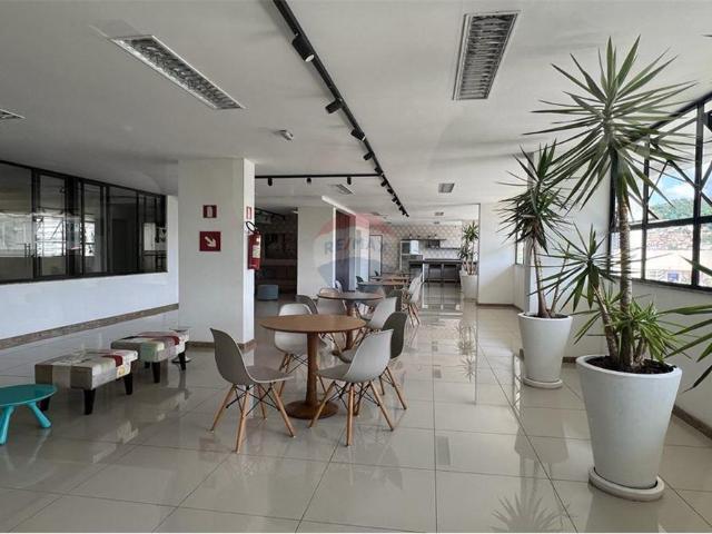 52 Área Útil Apartamento Alugar, 1 Dormitórios localizado em Alameda Pássaros da Polônia, 45 Próximo ao Bretas supermercado. Estrela Sul, Juiz de Fora, Minas Gerais, 36.030 711 | Brasil