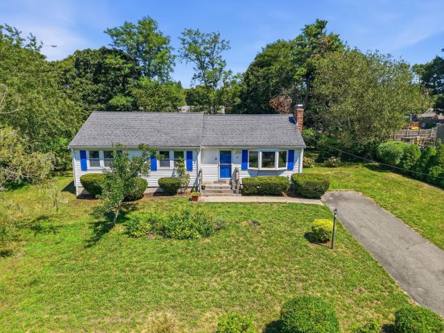 52 Arrowhead Drive
