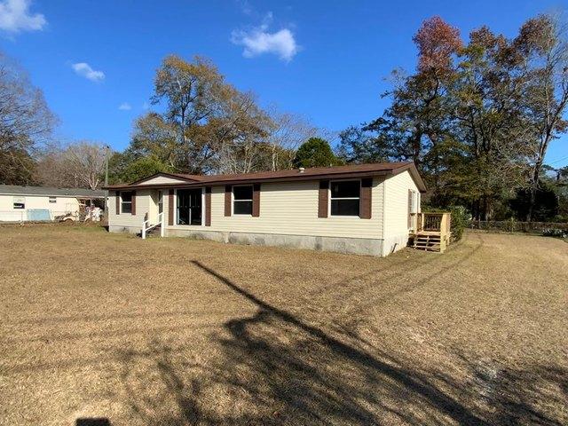 52 Bay Dr, Thomasville, GA 31757