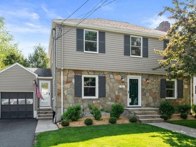 52 Beaufort Ave, Needham, MA 02492