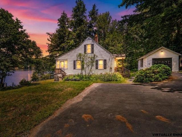 52 Berry Rd, Loudon, NH 03307