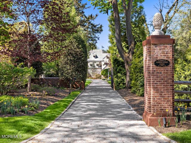 52 Buena Vista Avenue
