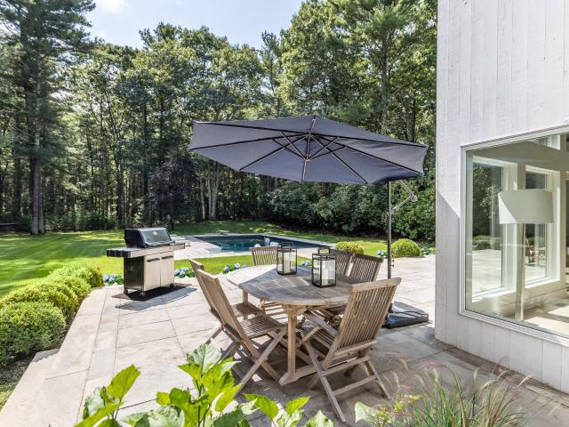 52 Bull Path, East Hampton, NY 11937 | MLS #894882