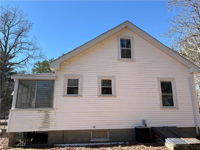 52 Carpenter St, Seekonk, MA 02771 | MLS #1416