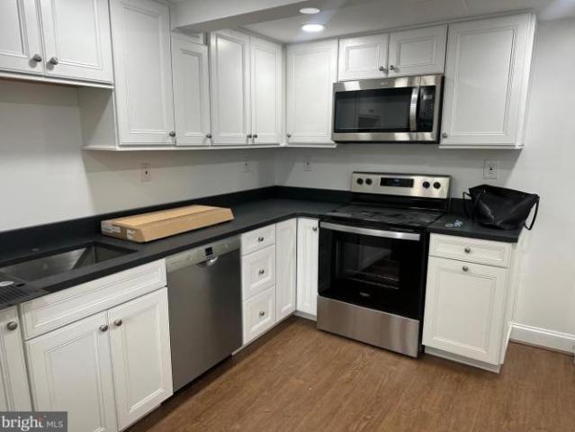 52 Central Ave #D, Berwyn, PA 19312