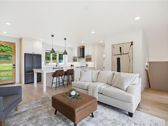 52 Chatburn Drive