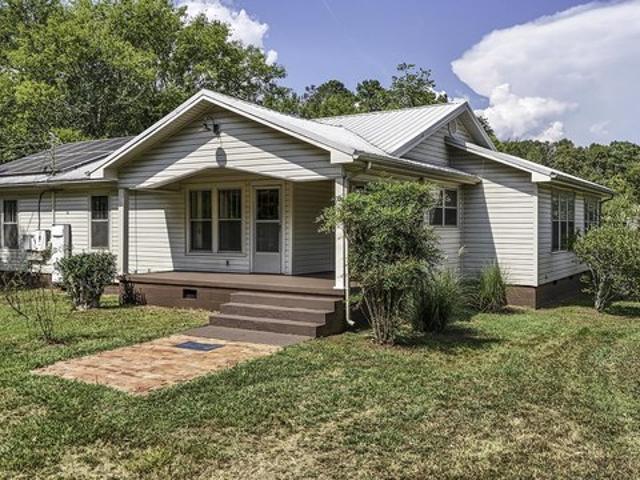 52 Chapman Dr, Flintstone, GA 30725