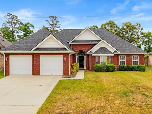 52 Conservation Dr, Savannah, GA 31419