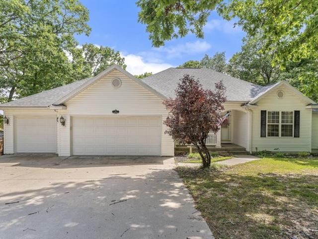 52 Crown Dr, Branson west, MO 65737