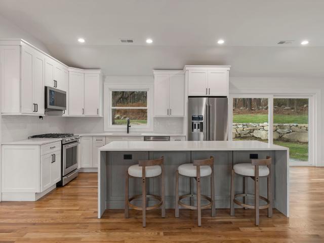 52 Curtis Rd, Bridgewater, CT 06752 | MLS #24150 | Compass