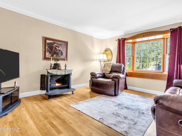52 Darien Road