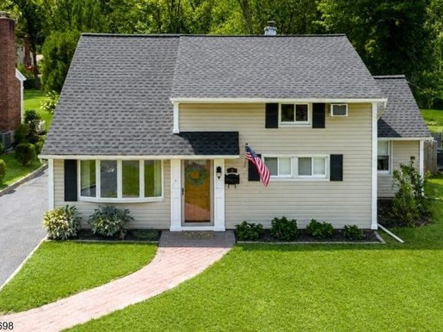 52 Delmore Ave, Berkeley Heights Twp, NJ 07922