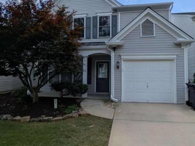 52 Devonshire Dr, Roswell, GA 30022