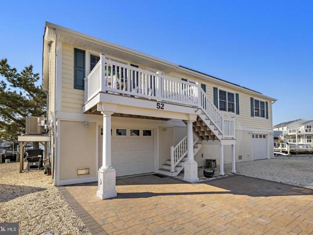 52 Diane Road