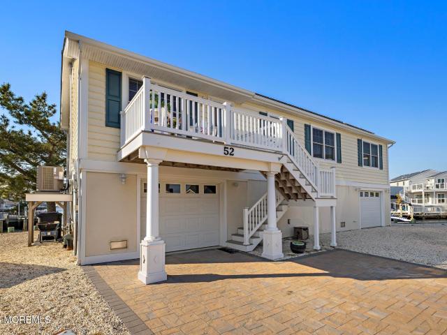 52 Diane Road