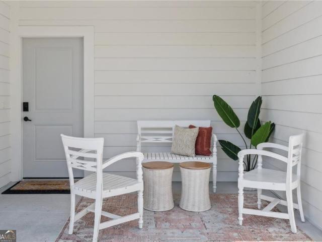 52 E Chapel Drive