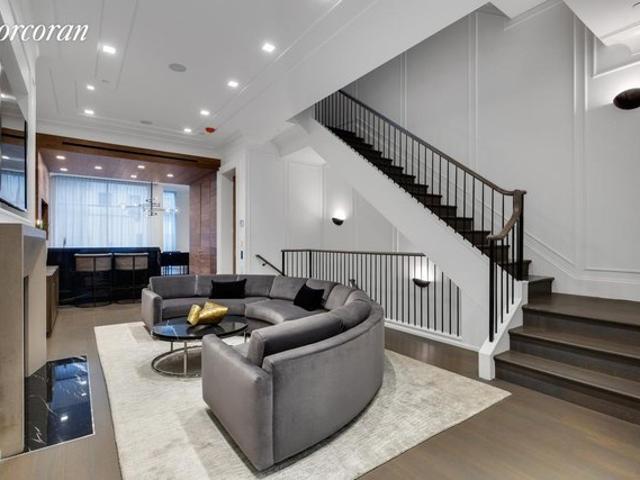 52 E 66th St, New York, NY 10065