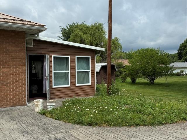 52 Edgewood Drive