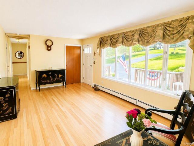52 Everett Road