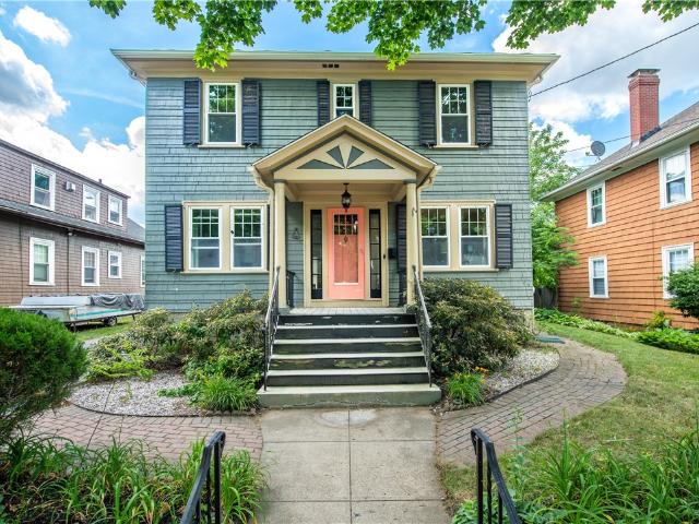 52 Forbes Street