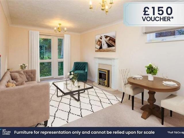 52 Florence Court, Willow Road HP19 1 bed retirement property to rent £1,050 pcm £242 pw