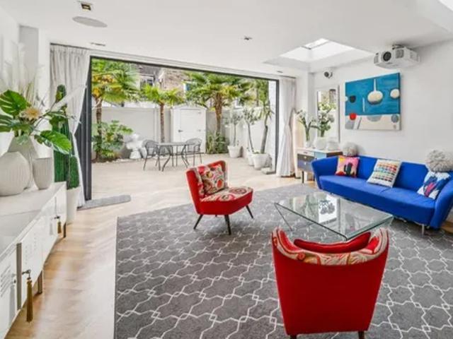 52 Fullerton Road, London, SW18 1BX, United Kingdom | 2 bed townhouse for rent #167230128 | Rentberry