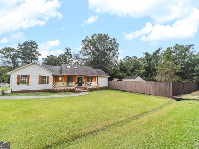 52 Glenda Drive SW