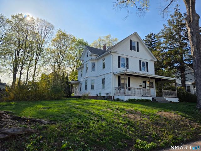 52 Hamlin St, Manchester, CT 06040 | MLS #24169 | Compass